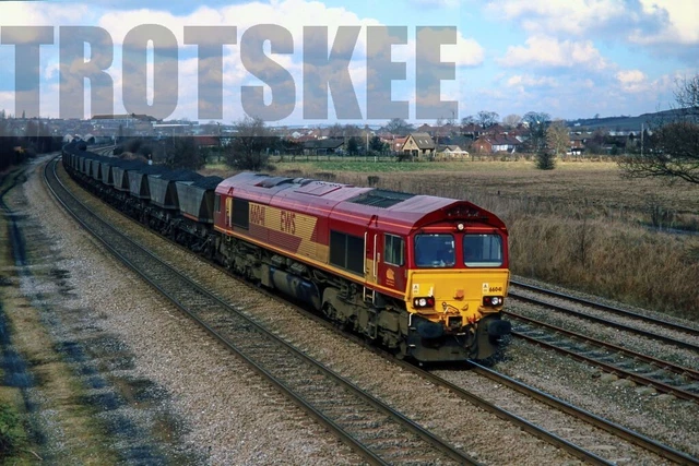 35MM SLIDE EWS Railway Diesel Loco Class 66 66041 2001 Original £4.98 ...