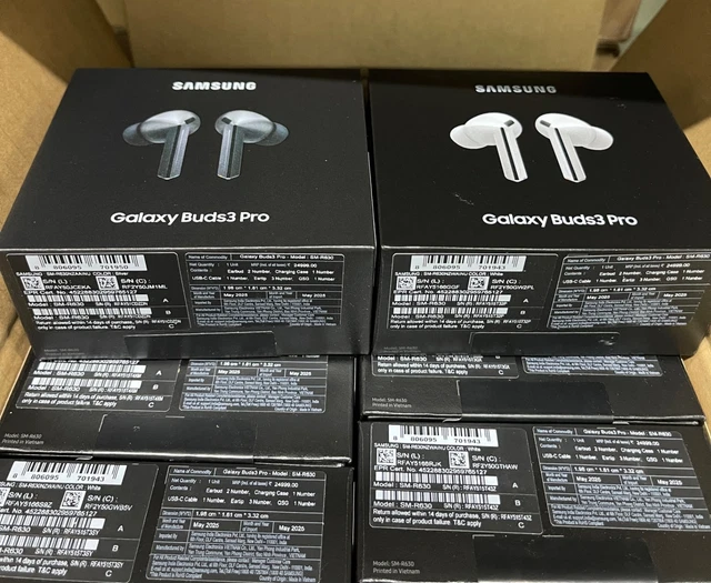 SAMSUNG GALAXY BUDS3 Pro (SM-R630) Wireless Earbuds SILVER & WHITE ...