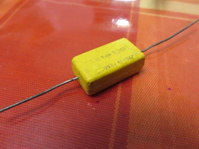 VINTAGE PHILIPS 470NF 0.47uF 250V Chicklet Capacitor NOS £2.50 ...