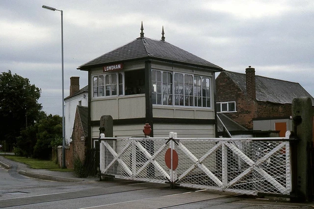 LOWDHAM SIGNAL BOX Notts 1986 Rail Photo EUR 3,78 - PicClick FR