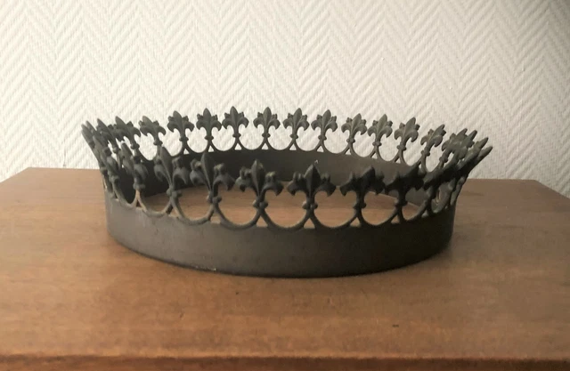 ANCIENNE GRANDE COURONNE en Bronze ornée de Fleurs de Lys Religieux ...