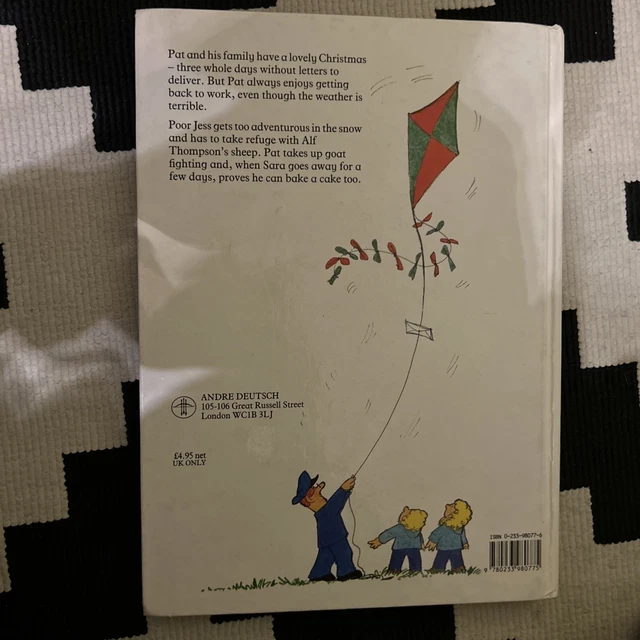 POSTMAN PAT'S WINTER Storybook by Cunliffe, John Paperback Book £5.00 ...