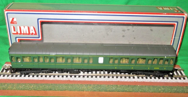 LIMA OO GAUGE BR Green Class 117/TC DMU Composite Coach good boxed £4. ...