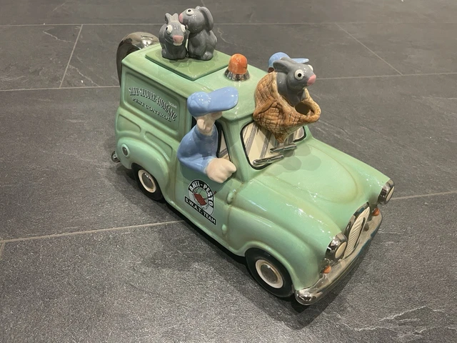 WALLACE AND GROMIT Border Fine Arts Van Teapot Curse of the Were Rabbit ...
