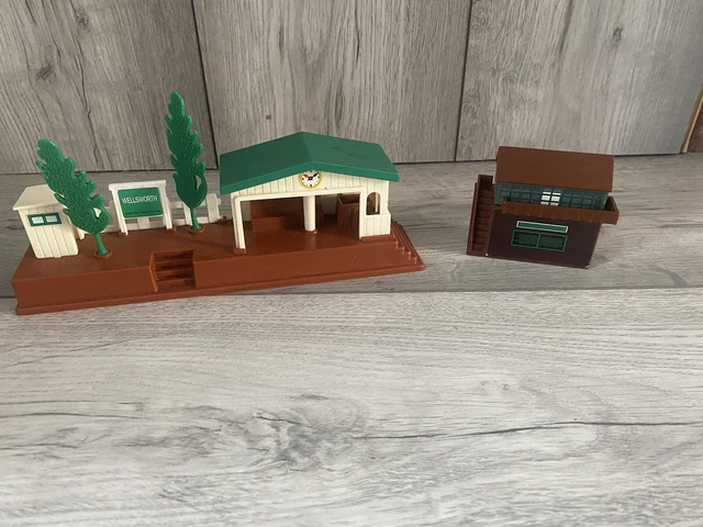 THOMAS THE TANK Engine Trackmaster Wellsworth Station & Signal Box ...