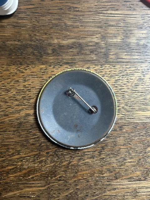 VINTAGE WIMPY RESTAURANT Beefeater Badge - Coca-Cola Mr Wimpy £0.99 ...