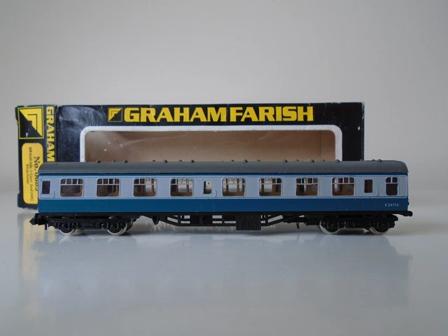 GRAHAM FARISH N GAUGE 0685 BR 63' Mk1.CORR 2ND(SK) BLUE/GREY COACH £10. ...