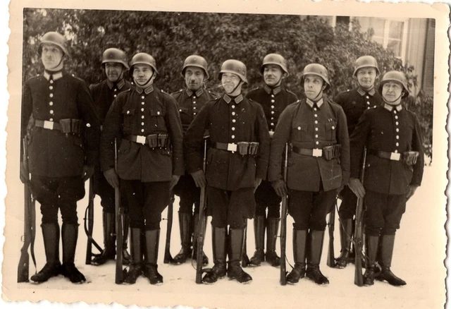 PHOTO ALLEMANDE WW2 - Soldats Polizei EUR 2,50 - PicClick FR