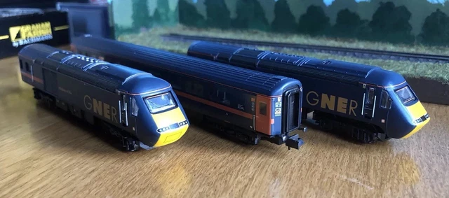 GRAHAM FARISH 371-480 GNER HST 125 Set Class 43 Mk3 (N Scale) Boxed £65 ...