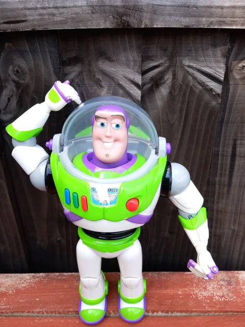 BUZZ LIGHTYEAR DISNEY Store Toy Story Advanced Talking Lights Action ...
