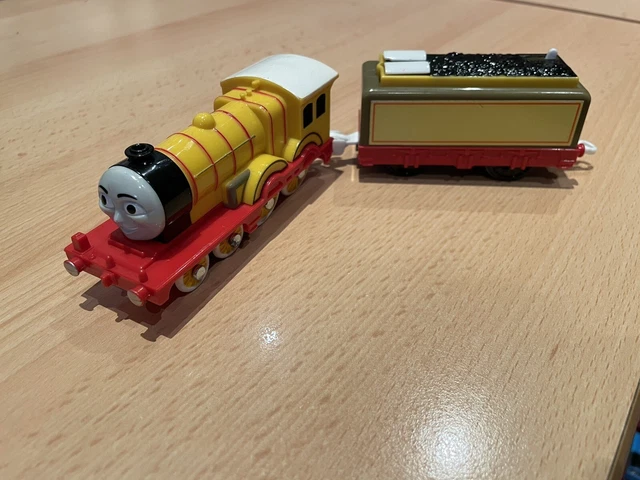 THOMAS THE TANK engine tomy trackmaster battery train molly £17.00 ...