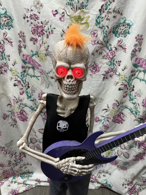 ANIMATED HALLOWEEN SKELETON Rock Star Sound 36" 2014 Bites Dust Spooky ...