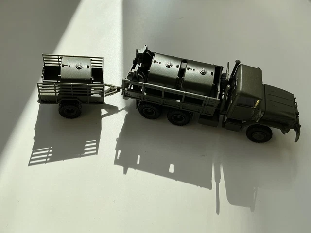 ROCO / BUNDESWEHR/ US Army - Truck Tankwagen mit Anhänger EUR 5,73 ...