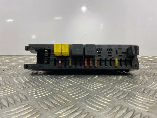 #48 MERCEDES-BENZ SLK R171 Fuse Box Rear Sam / Comfort Control Unit A ...