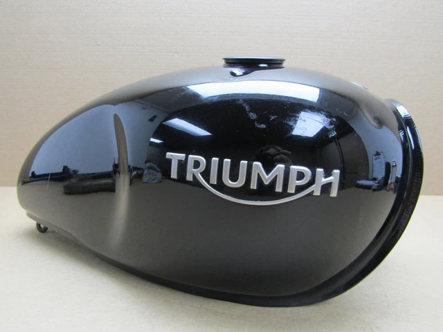 TRIUMPH BONNEVILLE BOBBER T120 2016 petrol fuel tank (13946) £359.00 ...
