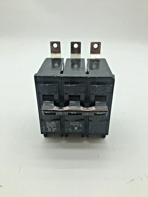 SIEMENS B330 BOLT-ON Circuit Breaker 30A 240V 3P 3PH BL Used 30 AMP 240 ...