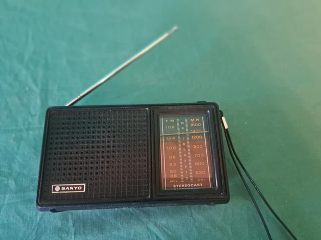 RADIO SANYO RP5210 Transistor RADIOLINA AM-FM PORTATILE - Vintage ...