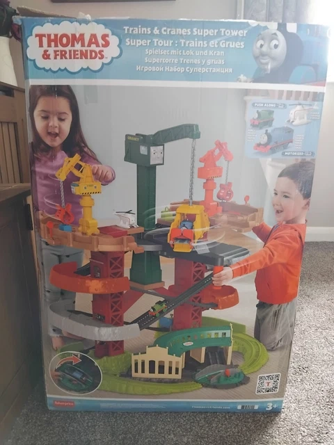 THOMAS AND FRIENDS trains and cranes super tower £25.03 - PicClick UK