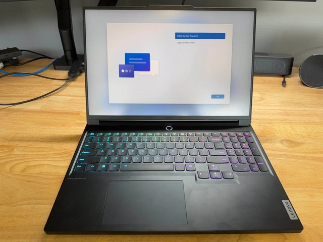 LENOVO LEGION 7I Gen 9 16" i9-14900HX RTX 4070 32GB RAM 1TB SSD Gaming ...