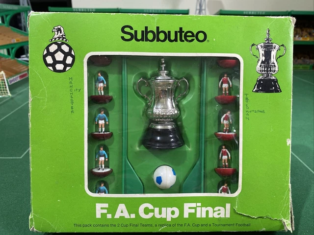 SUBBUTEO ACCESSORIES - C180 FA Cup Final Set 1980 West Ham Arsenal VERY ...