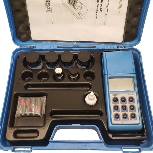 HANNA INSTRUMENTS HI98703 Portable Turbidity Meter Fast Tracker w/ Case ...