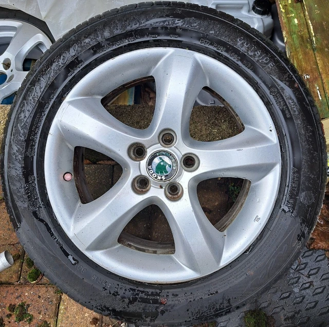 SKODA FABIA 15 Inch 5 Spoke Alloy Wheel SINGLE 2007-2015 5J0601025A ...