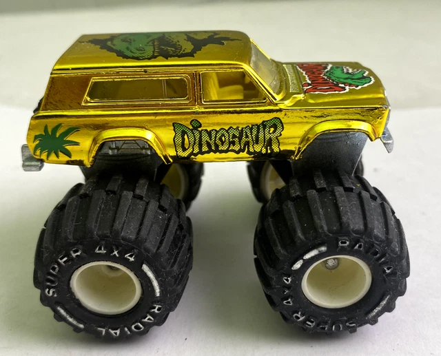 MAJORETTE VOITURE JEEP cherokee 4x4 "Dinausaur" monster truck n°2013 ...