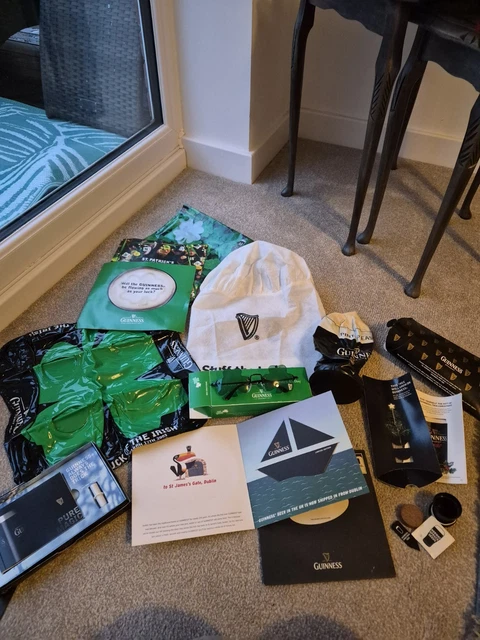 EARLY 2000S GUINNESS Merchandise Incl Inflatables, glasses & Xmas tree ...