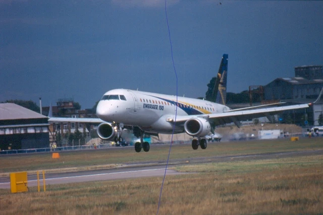 ORIGINAL CIVIL AIRCRAFT Plane Colour Slide Of An Embraer 190 Landing ...