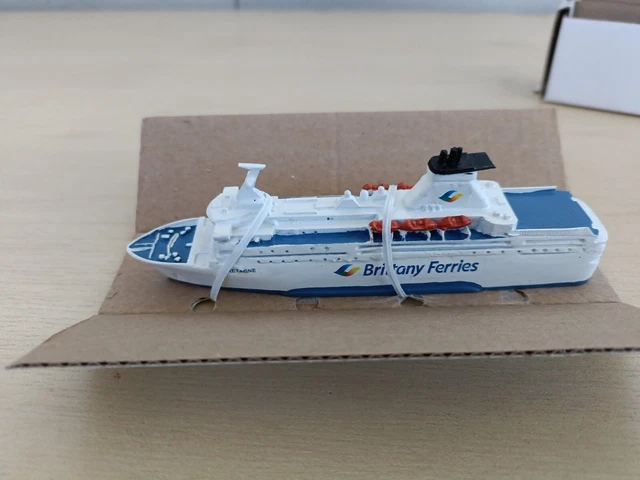 BRITTANY FERRIES FERRY Model 1 1250 Ship Model Bretagne. £59.00 ...