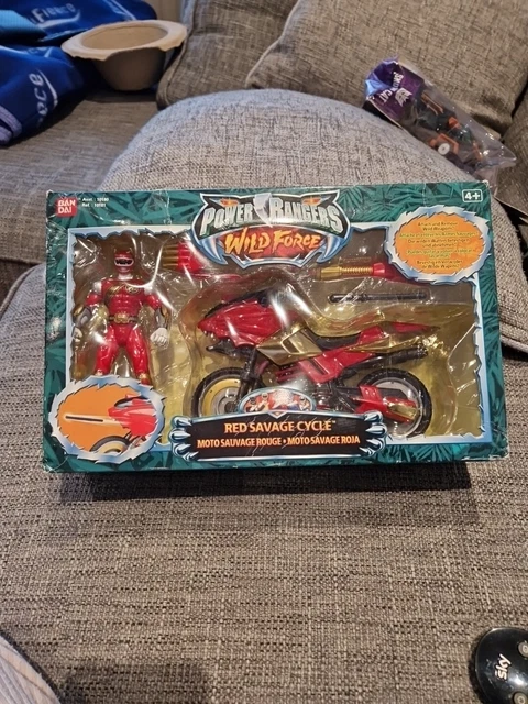 POWER RANGERS WILD Force Red Savage Cycle / Bike & Red Ranger 2001 ...