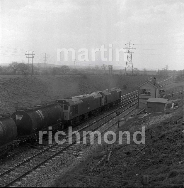 CLASS 25'S 25321 25298 6 x 6 cm Railway Negative RN336 £2.99 - PicClick UK