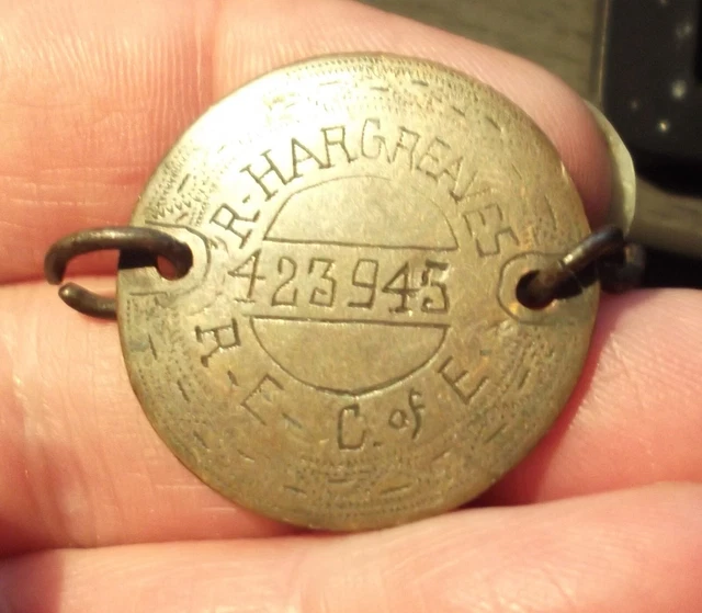 R HARGREAVES 4219145- Ww1 British Army Soldier Id Tag On French 10C ...