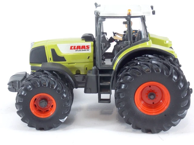 CLAAS ATLES 946 RZ Tractor. Universal Hobbies #2565210. Ltd Edition. 1: ...
