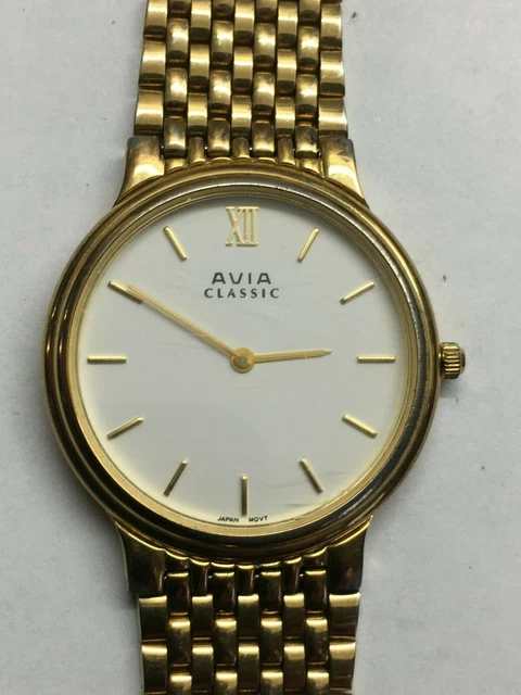 AVIA CLASSIC GENTS or Ladies Quartz Gold Colored Bracelet Watch ...