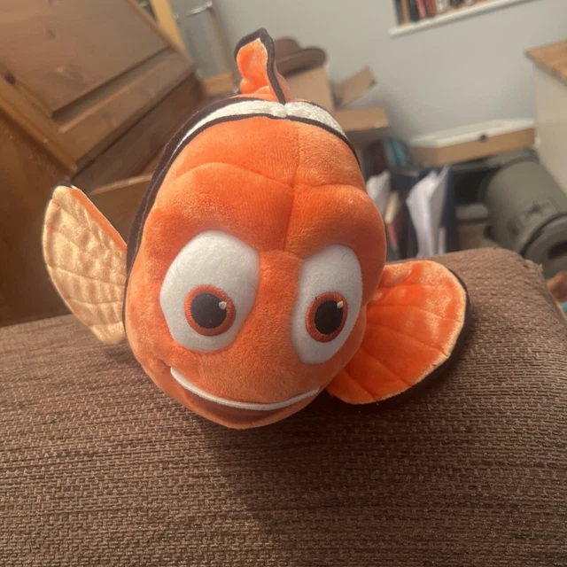 RARE PIXAR DISNEY Store Finding Dory MARLIN Plush Clownfish Nemo Dad ...