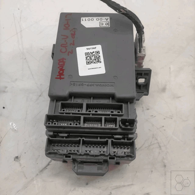 SCATOLA FUSIBILI PER CITROEN C3 VAN (B618) (01 17 ) PureTech 82 S&S Ber ...