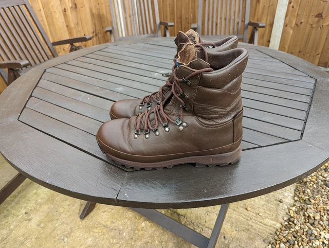 BRITISH MILITARY ARMY ALTBERG DEFENDER HIGH LIABILITY COMBAT BOOTS male ...