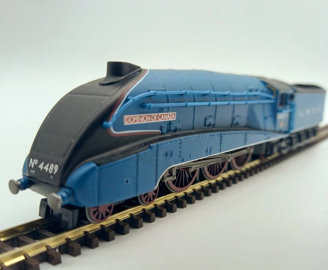 HORNBY TT SCALE British Rail LNER Steam Locomotive Train Model Railway ...