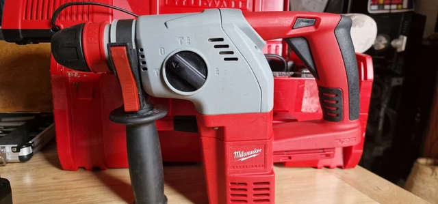 Milwaukee V28 Hx M28 V28 Heavy Duty 28v Sds Hammer Drill Battery And Bits