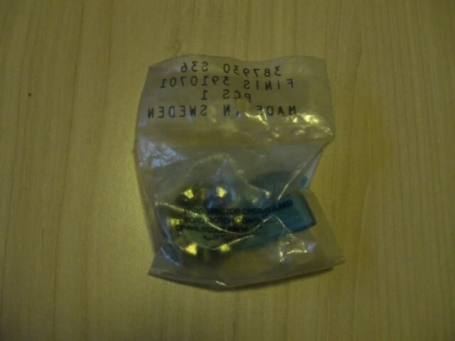 DADO FUSELLO RUOTE ant. trattori ford 2000-3000-4000-5000 ecc. cod. 387930-s36 EUR 9,98 ...