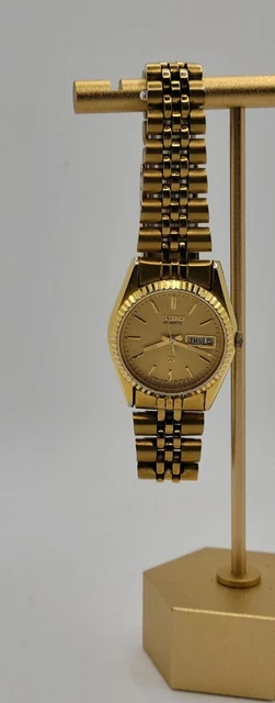 VINTAGE SEIKO SQ Gold Tone Day Date Quartz Presidential Watch Three Jewels Women £61.28 ...