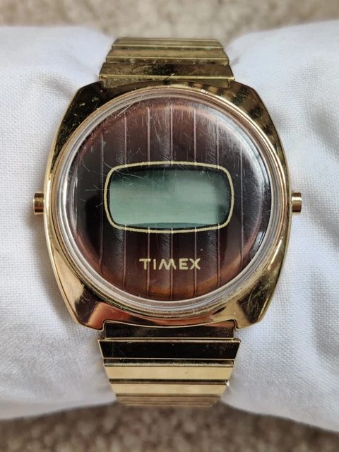 VINTAGE TIMEX DIGITAL Gold Tone Wrist Watch H Cell retro £10.44 ...