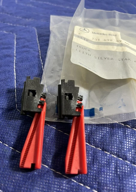 NOS LOT OF 2 Genuine Mercedes W201 W124 Roof Trim Clips Bracket Clamp ...