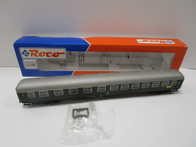 ROCO SPUR H0 44754 Personenwagen mit Licht und Figuren Gebraucht OVP ...