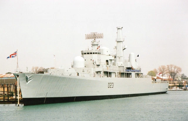HMS BRISTOL (D23) Royal Navy Ship Picture @ Portsmouth Naval Base (1) £ ...