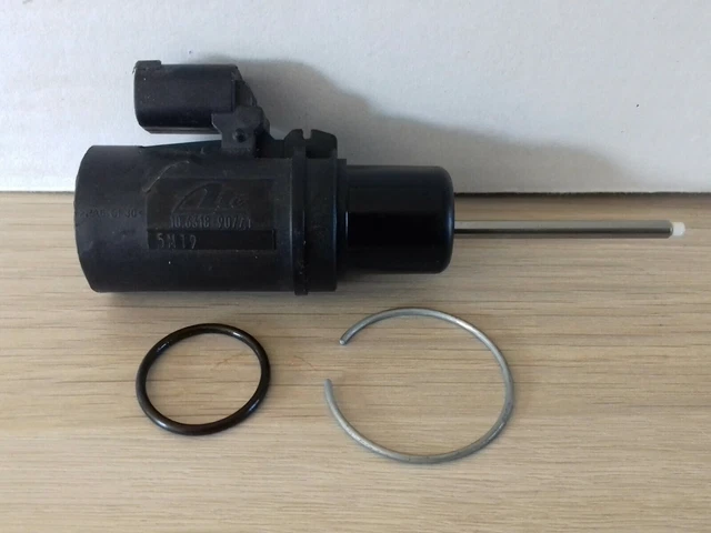 NEW GENUINE JAGUAR Servo Brake Light Travel Sensor Xj X350 S-Type Xk8 ...