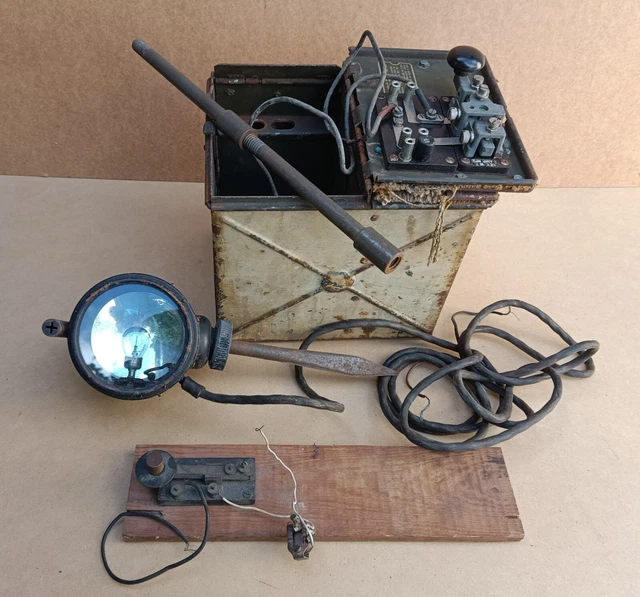 WW2 BRITISH ARMY DAYLIGHT SIGNALLING LAMP MORSE CODE Unit £29.99 ...