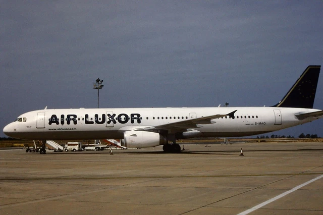 B-MAQ; ORIGINAL 35MM colour slide of leased Air Luxor Airbus A321-231 £ ...
