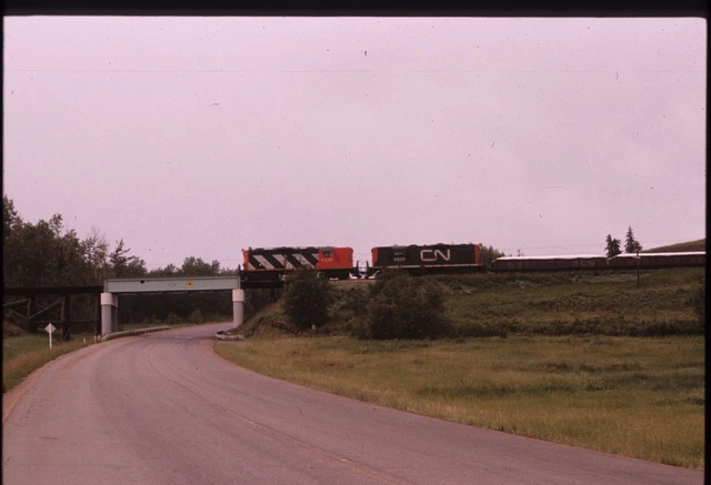BH.B23.NAR-87 ORIGINAL SLIDE Canadian National EMD GP9 #4336 at St ...